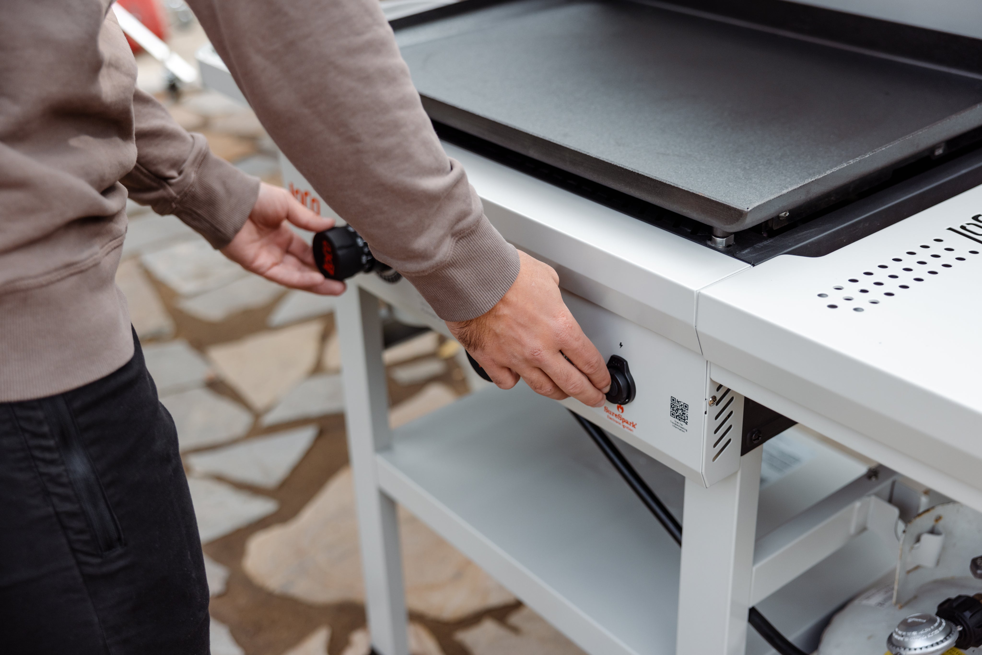 26” 2-Burner Classic SmartTemp Griddle – LoCo Cookers